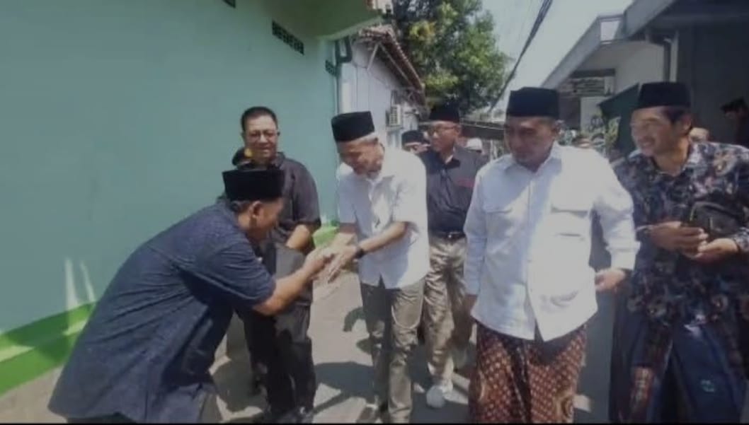 Tangis Santri, Doa Ulama: Kepergian Gus Alam, Ulama Muda yang ...